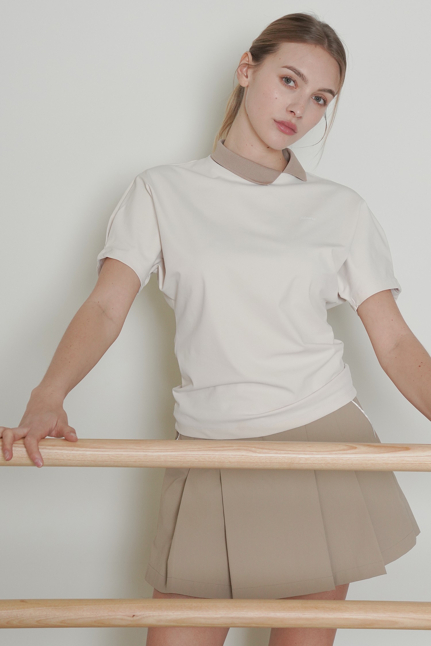 VOLUME RAGLAN COLLAR-T _IVORY_5HOURS