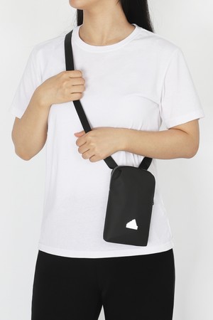 아디다스 PU 폰 백 (IX6935)_ADIDAS - 코오롱몰