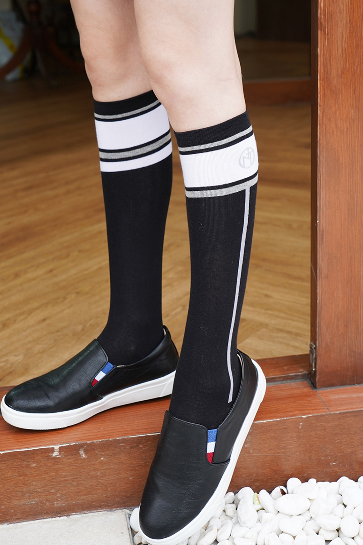 페이크 로고 니삭스 BK_NITINA