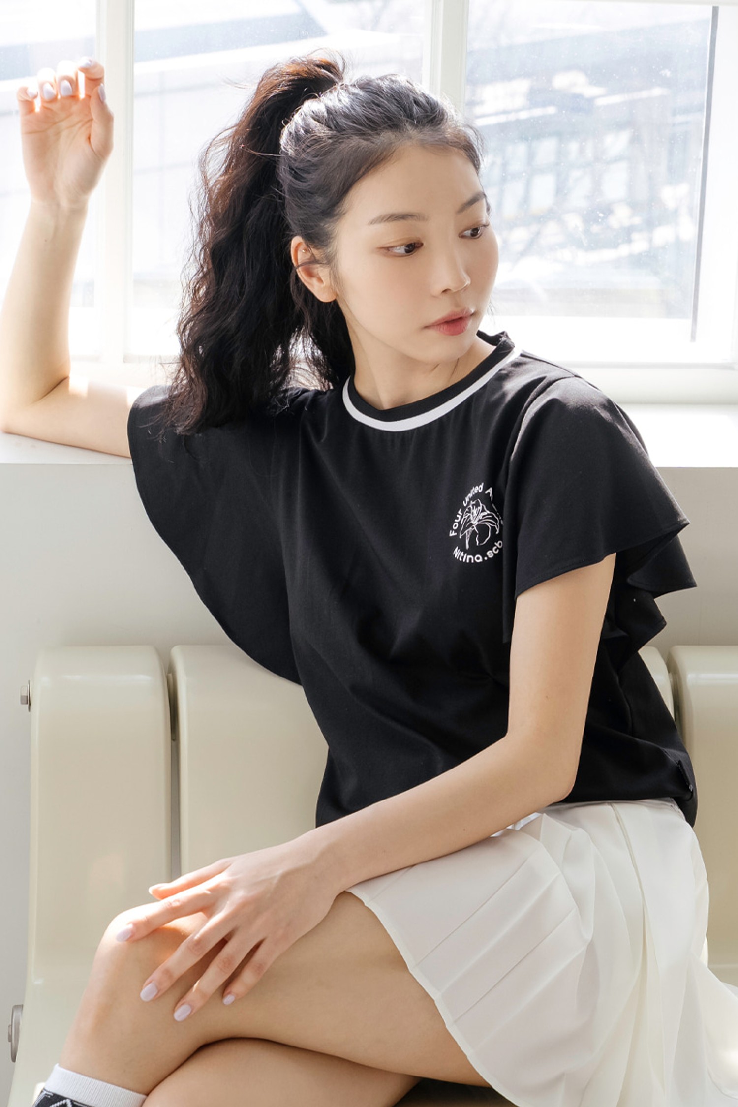 플레어 슬리브리스 BK_NITINA