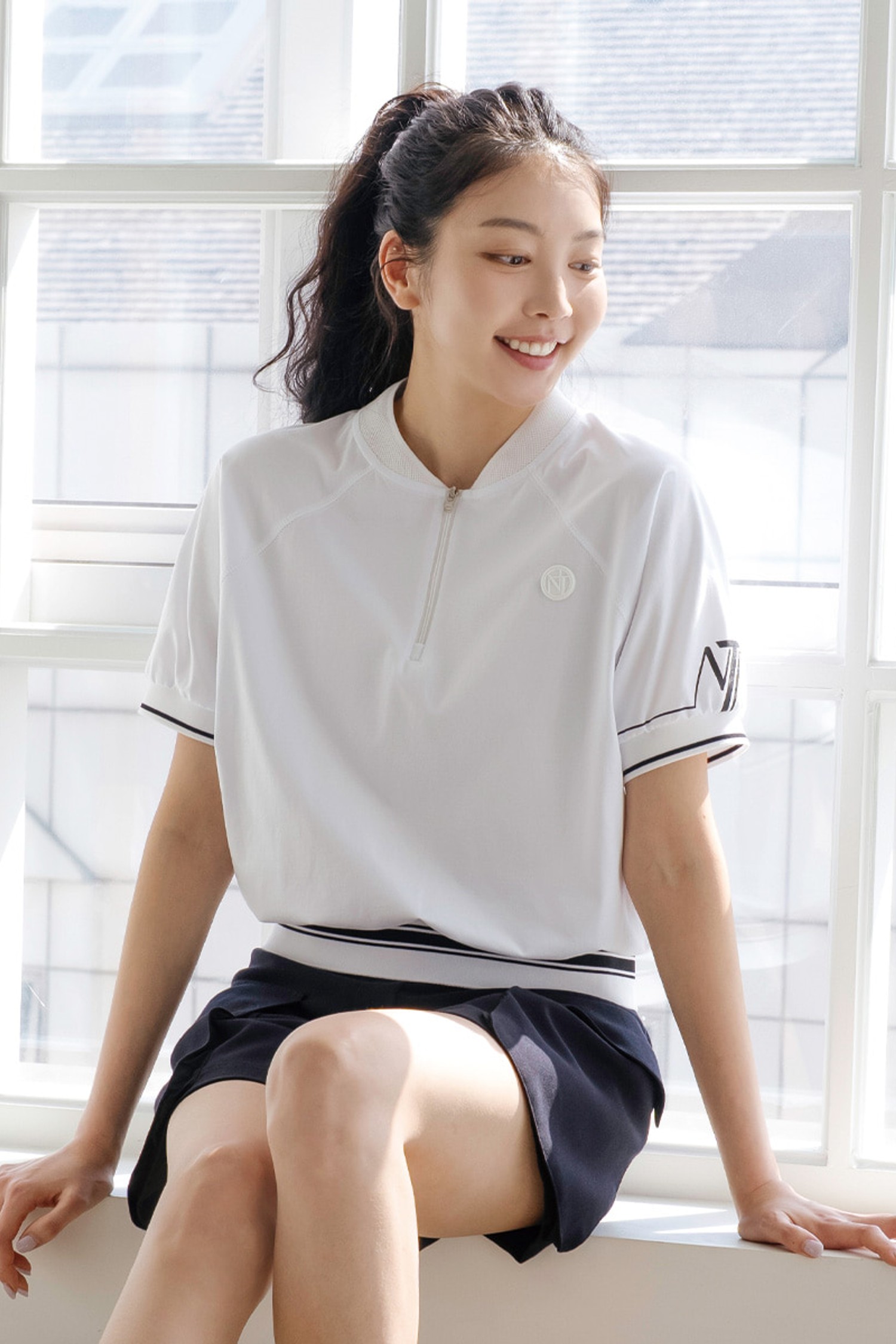 에센셜 집업 반팔 티셔츠 WH (3차)_NITINA