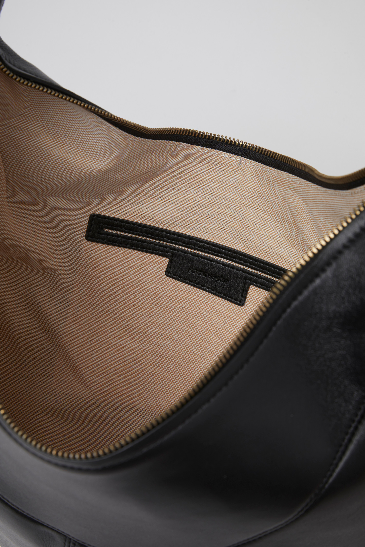 Large clip hobo bag(Deep sleep)_Archivépke