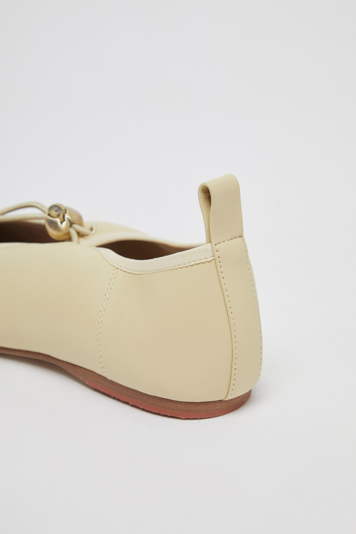 Luv string flat(Butter)_Archivépke