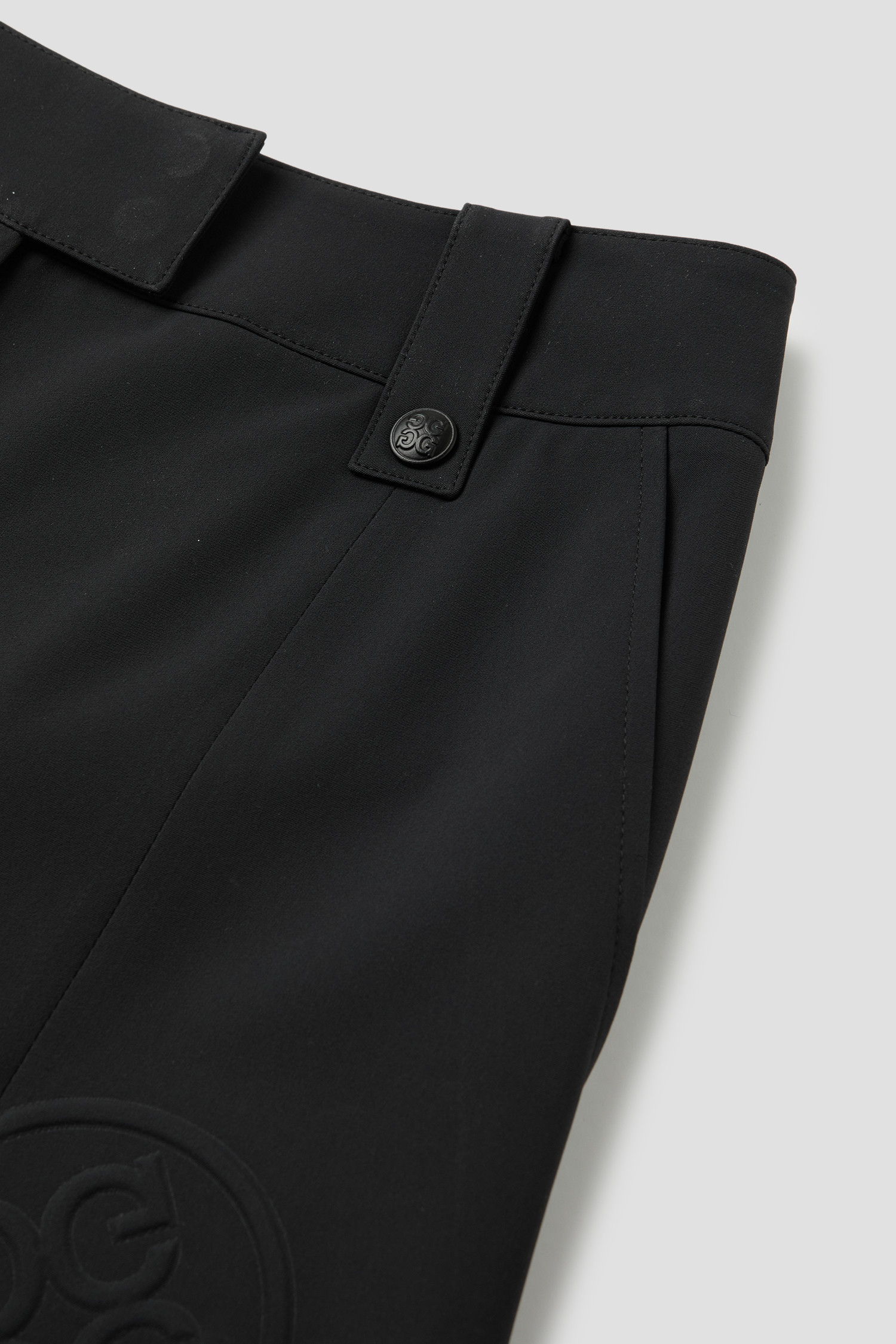 지포어 | G/HIGH TECH SHORT(WOMEN)