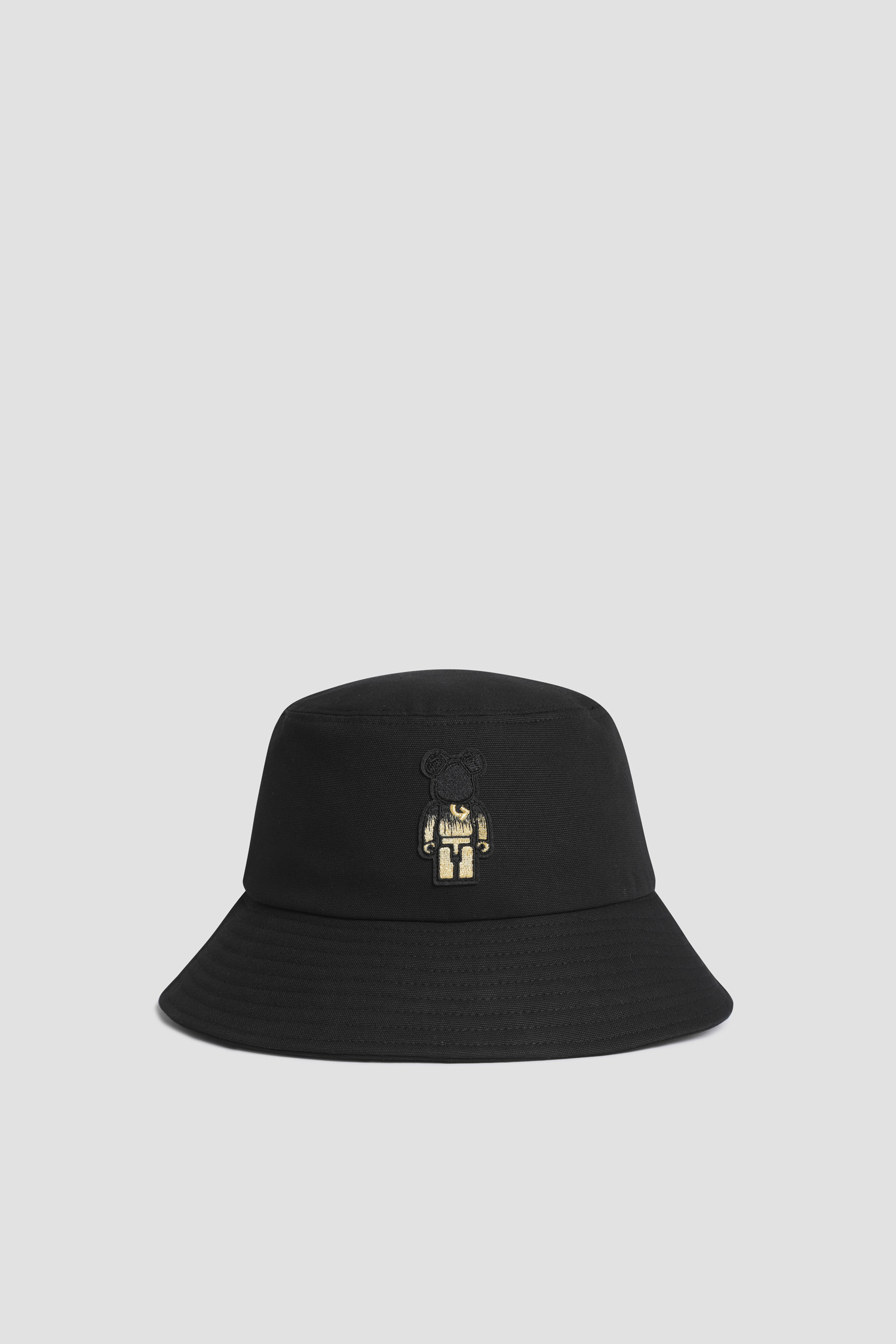 지포어 | BEARBRICK HAT